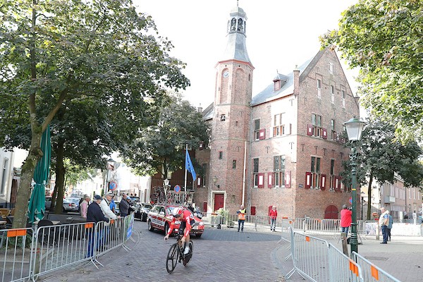 Oud-organisator Sjaak Reumer overleden - CyclingOnline.nl